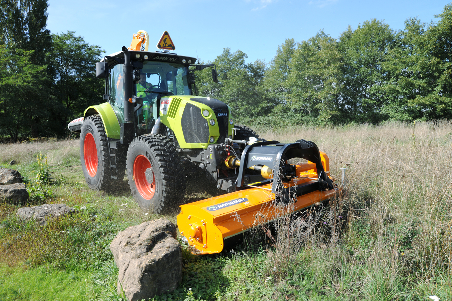 Rotobroyeuses Axiales pour l'Entretien des Accotements Routiers - Noremat